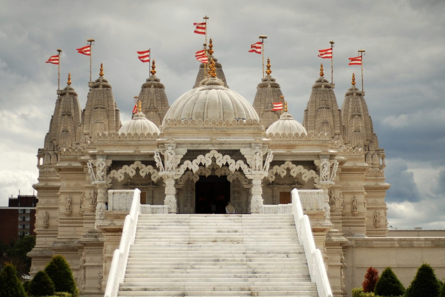 Renovating Limestone Steps At Neasden Temple | Promain.co.uk