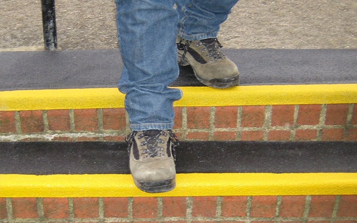 Anti Slip Yellow Paint Guide - Promain Resource Centre